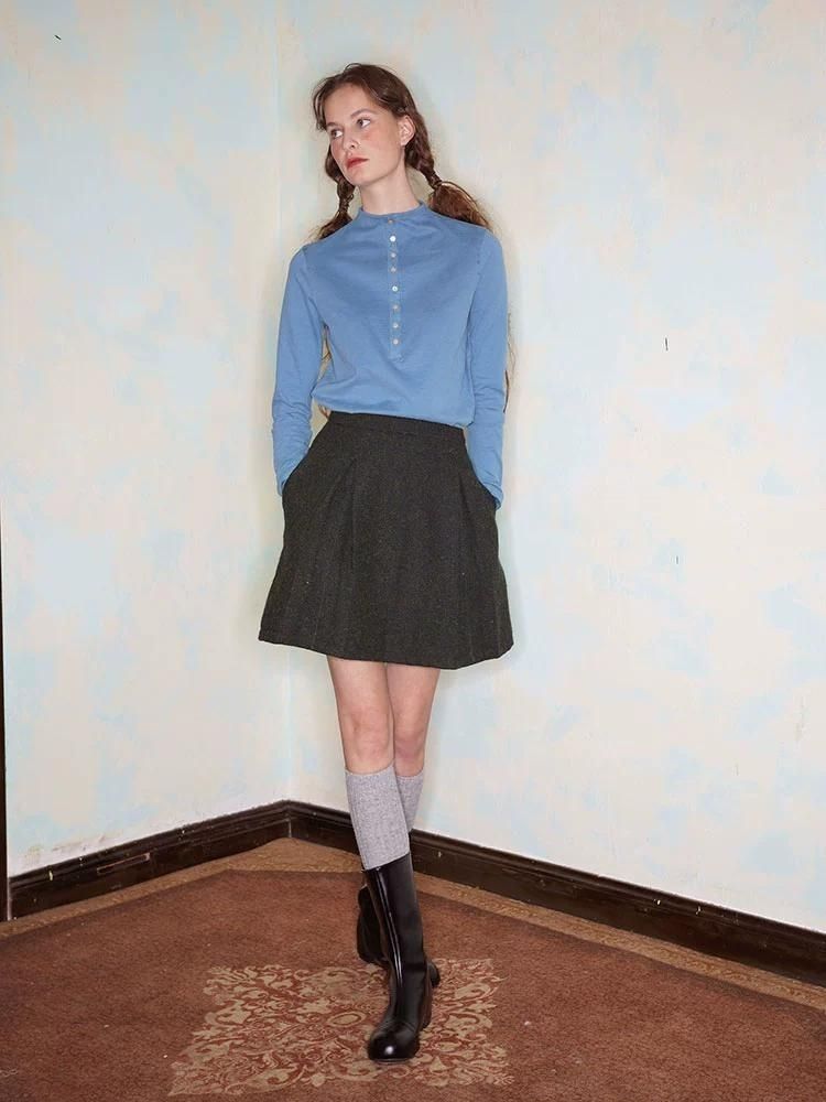 Semi-High Neck Bottom Shirt – BellaModa