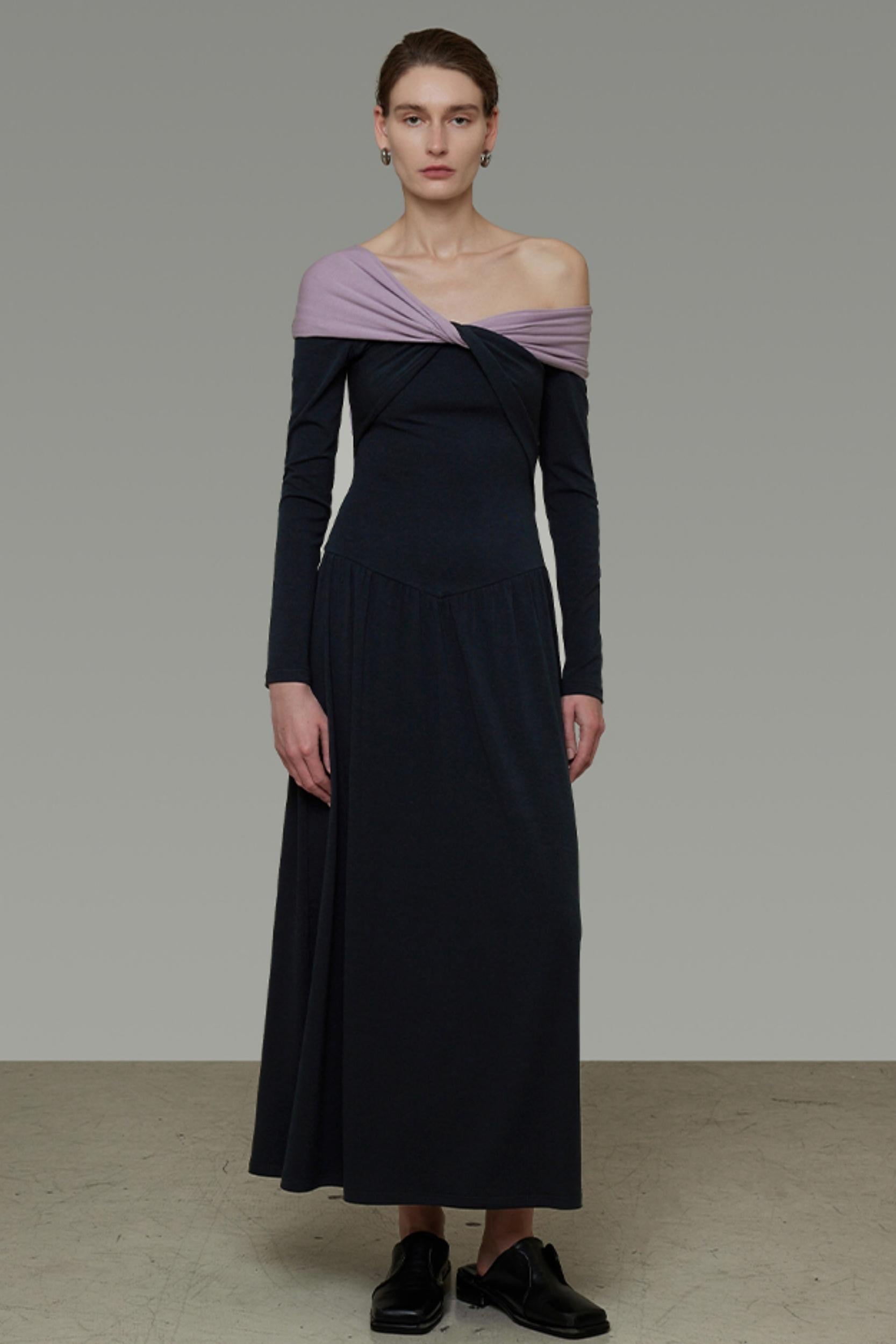 Slanted Knit Dress – BellaModa